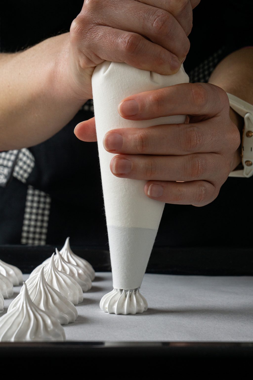 Chocolate Dipped Swiss Meringue Kisses - Cakesperiments