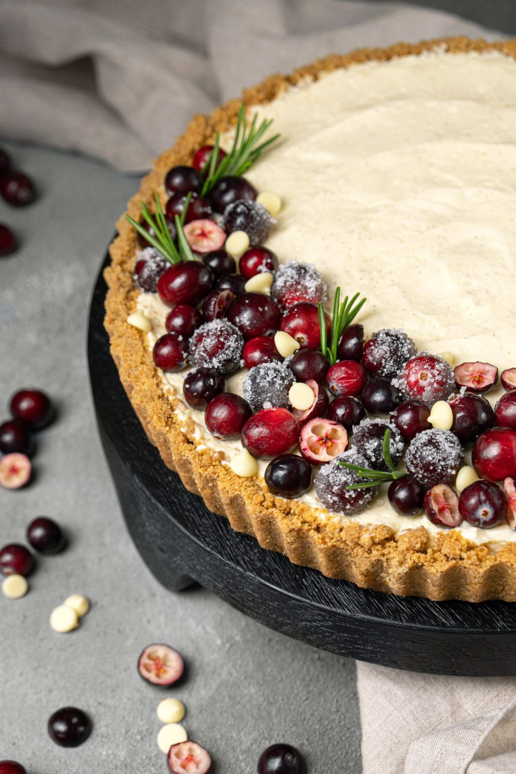 White Chocolate Cranberry Tart (No-Bake) - Cakesperiments